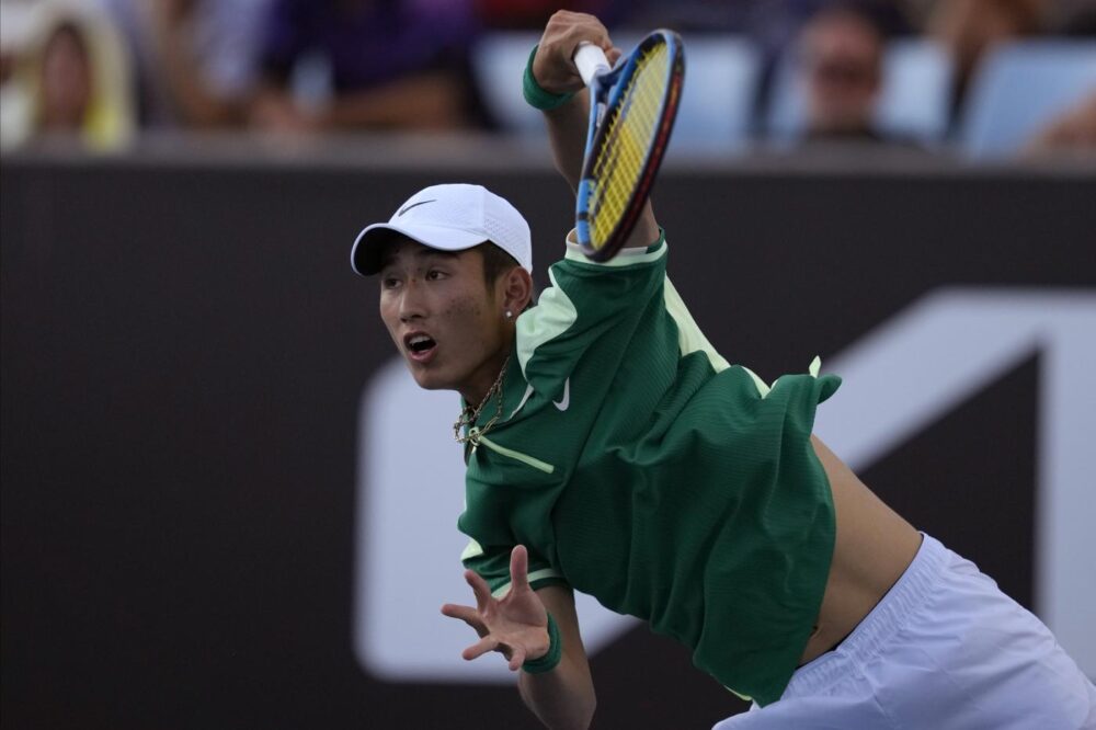 Australian Open 2024: Shang Juncheng rompe su techo en Grand Slam y ...