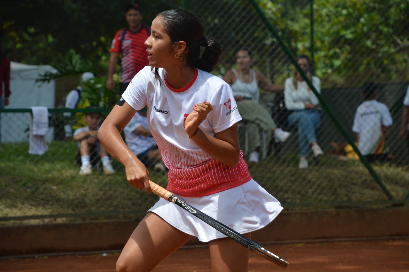 Zareth Díaz, una guerrera que brilló en el Interligas de Tenis – Match ...