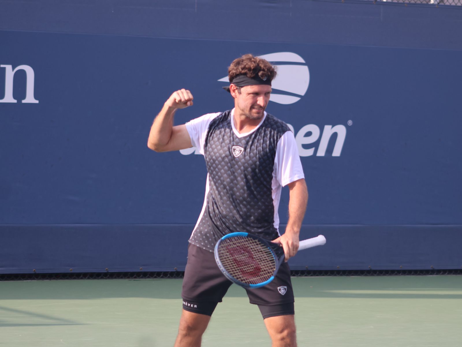US Open 2024: Nicolás Barrientos supera con éxito su partido de primera ...