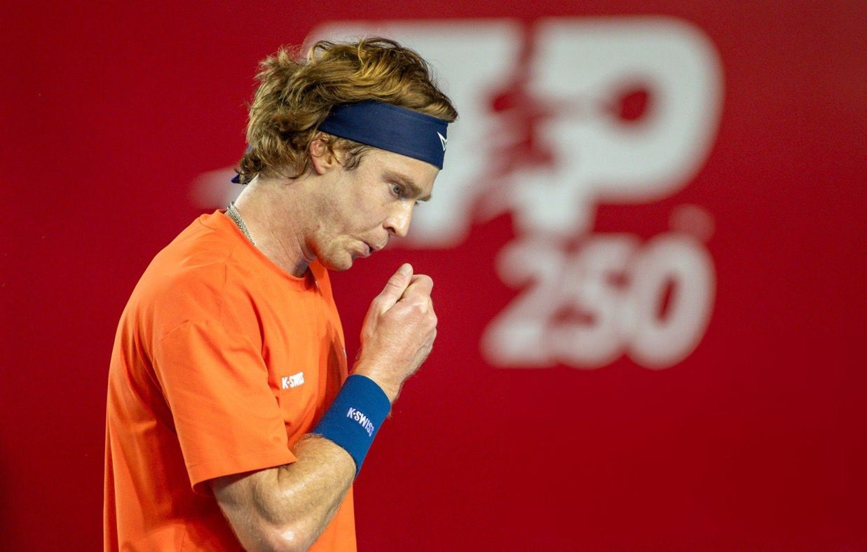 ATP Hong Kong 2025: Rublev suma su primera decepción de la temporada ...