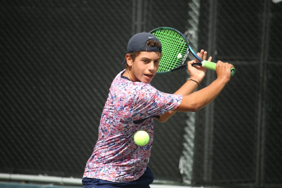 Alejandro Peña da la sorpresa del día y elimina al primer sembrado en ...