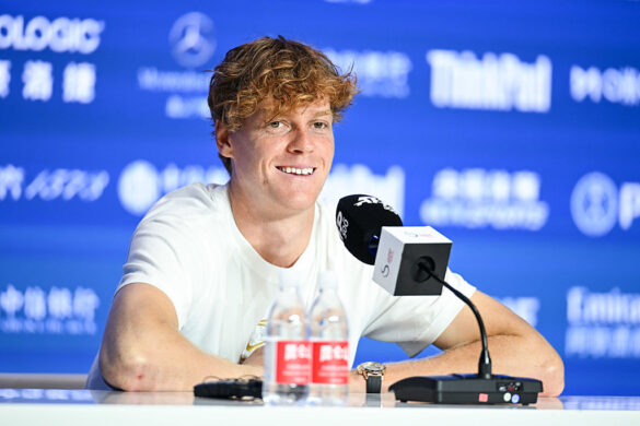 Sinner sufre ante Kecmanovic pero sale con vida y avanza en Wimbledon 2026