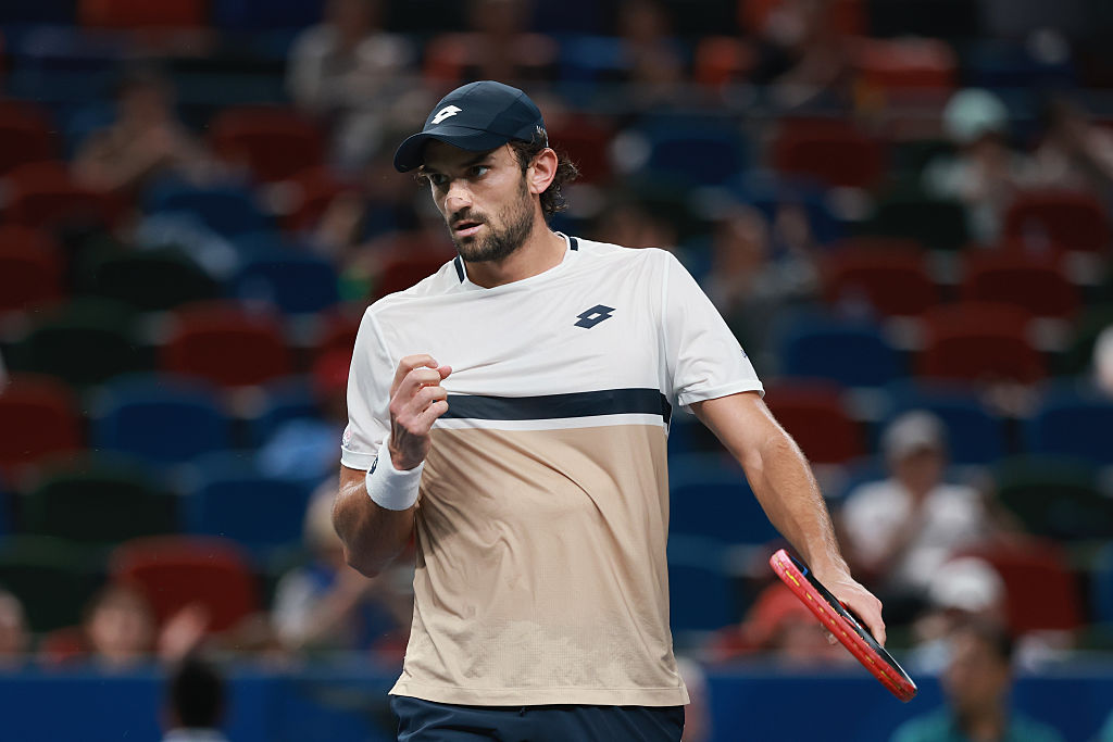 Vacherot remonta a Griekspoor, hace historia y alarga su semana de ...