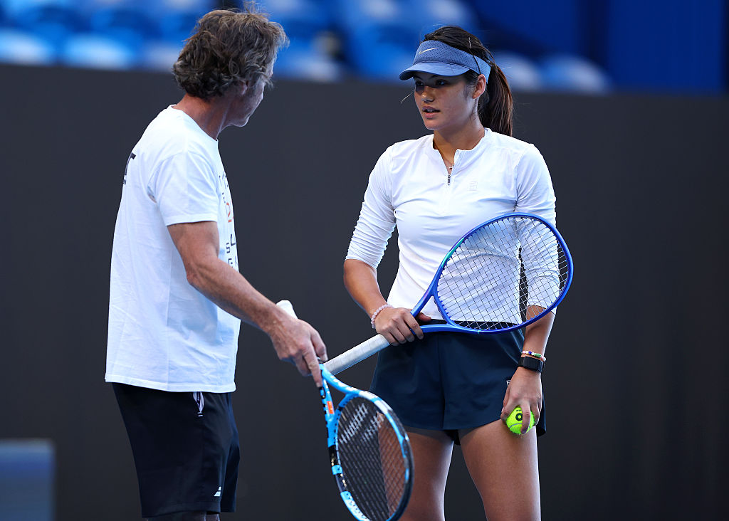Raducanu se renueva y cambia Wilson por Yonex para el 2026
