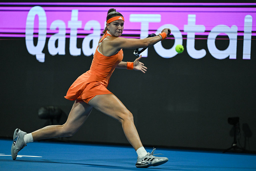 WTA 1000 Doha 2026: Karolina Muchova apaga el brillo de Victoria Mboko ...
